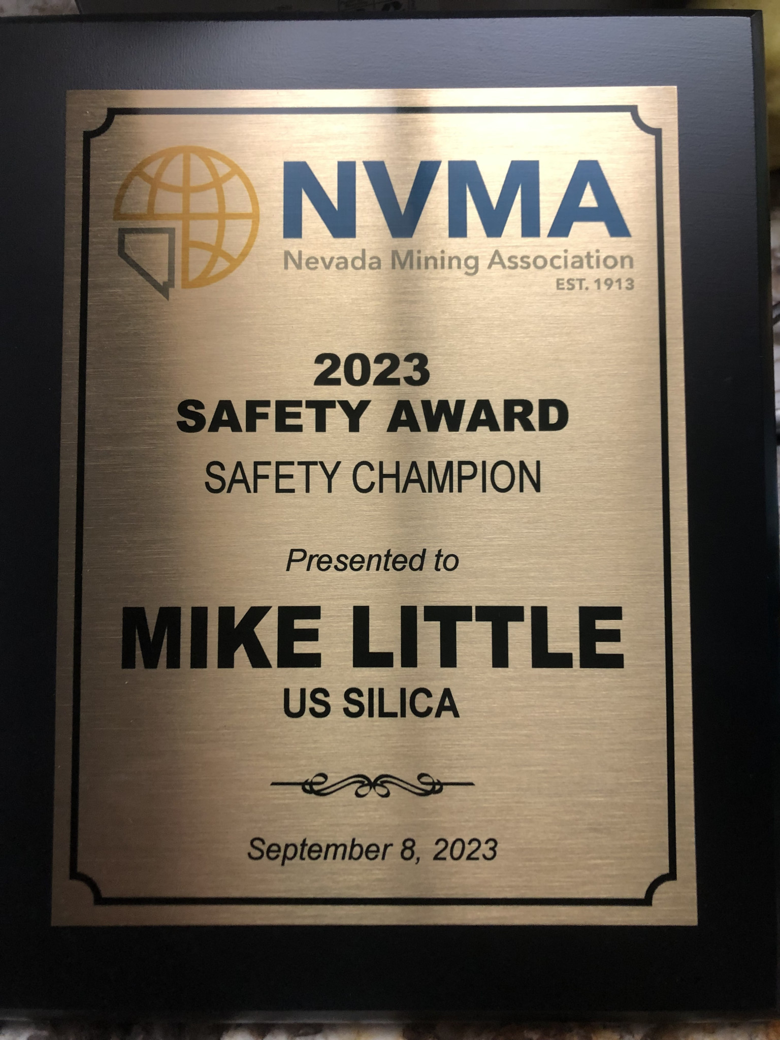 La Asociación Minera de Nevada nombró a Mike Little, miembro del ...